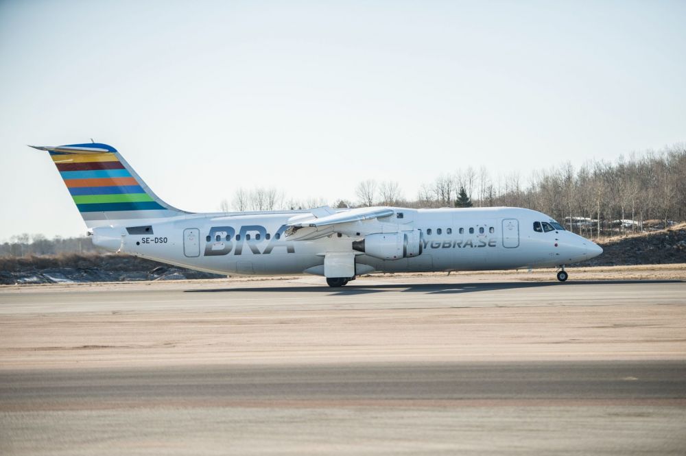 Aircraft AVRO RJ100 | Bendix Air Charter AB